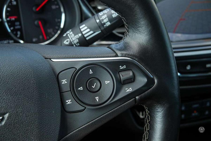 Pelēks Opel Insignia 2018 Marijampole, ar dzinēja tilpumu 1.96 L un nobraukumu 211 tūkst. km par 10950 €, foto 29 vietnē AUTOMOTO.COM.LV