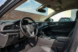 Pelēks Opel Insignia 2018 Marijampole, ar dzinēja tilpumu 1.96 L un nobraukumu 211 tūkst. km par 10950 €, foto 31 vietnē AUTOMOTO.COM.LV