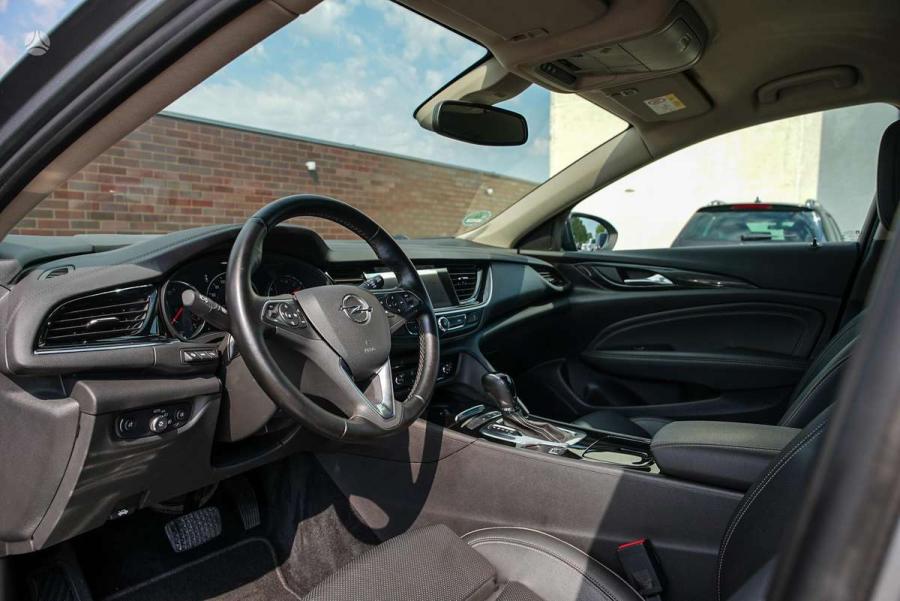 Pelēks Opel Insignia 2018 Marijampole, ar dzinēja tilpumu 1.96 L un nobraukumu 211 tūkst. km par 10950 €, foto 31 vietnē AUTOMOTO.COM.LV