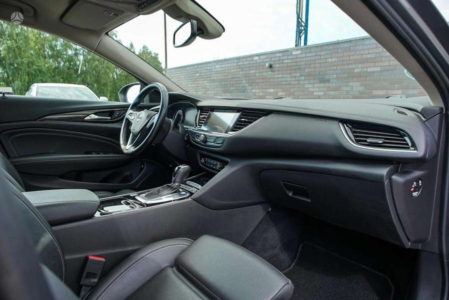 Pelēks Opel Insignia 2018 Marijampole, ar dzinēja tilpumu 1.96 L un nobraukumu 211 tūkst. km par 10950 €, foto 43 vietnē AUTOMOTO.COM.LV