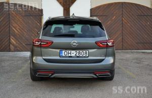 Grey Opel Insignia 2018 in Preili, with an engine capacity of 2.00 L and mileage of 312 thousand km for 11900 €, photo 6 on AUTOMOTO.COM.LV