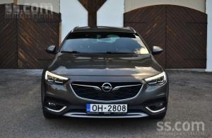 Grey Opel Insignia 2018 in Preili, with an engine capacity of 2.00 L and mileage of 312 thousand km for 11900 €, photo 7 on AUTOMOTO.COM.LV