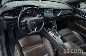Grey Opel Insignia 2018 in Preili, with an engine capacity of 2.00 L and mileage of 312 thousand km for 11900 €, photo 10 on AUTOMOTO.COM.LV