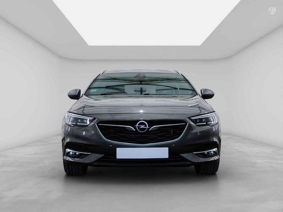 Grey Opel Insignia 2018 in Kaunas, with an engine capacity of 2.00 L and mileage of 234 thousand km for 8590 €, photo 3 on AUTOMOTO.COM.LV
