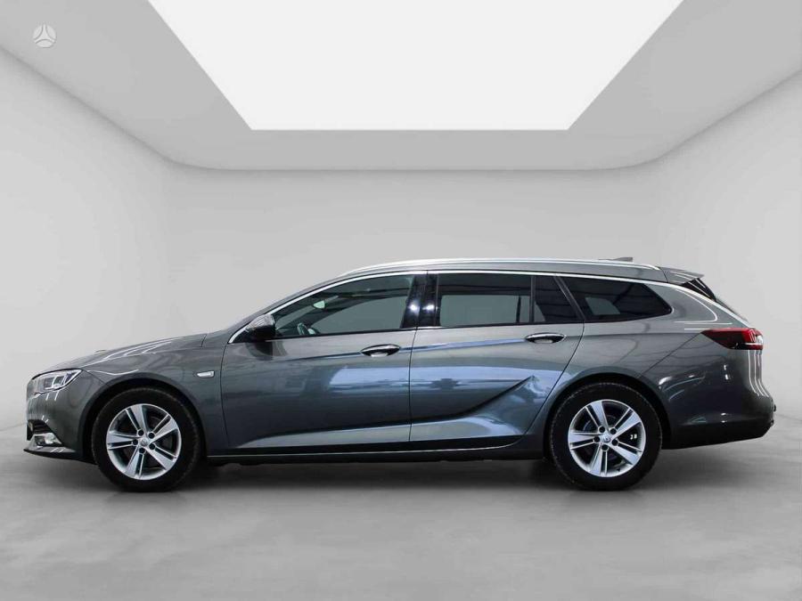 Grey Opel Insignia 2018 in Kaunas, with an engine capacity of 2.00 L and mileage of 234 thousand km for 8590 €, photo 4 on AUTOMOTO.COM.LV