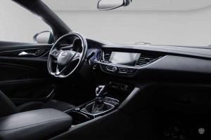 Grey Opel Insignia 2018 in Kaunas, with an engine capacity of 2.00 L and mileage of 234 thousand km for 8590 €, photo 15 on AUTOMOTO.COM.LV