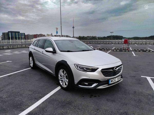 Pelēks Opel Insignia 2018 Viļņa, ar dzinēja tilpumu 1.96 L un nobraukumu 240 tūkst. km par 7800 €, foto 2 vietnē AUTOMOTO.COM.LV