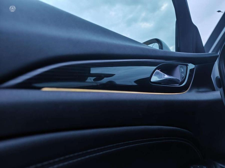 Grey Opel Insignia 2018 in Vilnius, with an engine capacity of 1.96 L and mileage of 240 thousand km for 7800 €, photo 14 on AUTOMOTO.COM.LV