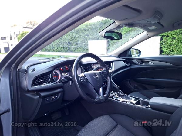 Опель Инсигния 2018 в Таллин на AUTOMOTO.COM.LV Серый Опель Инсигния 2018 в Таллин, объемом двигателя 1.60 л и пробегом 218 тыс. км за 9900 €, фото 10 на AUTOMOTO.COM.LV