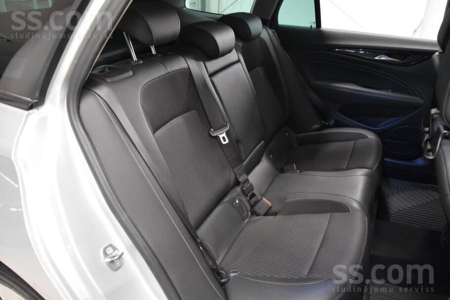 Pelēks Opel Insignia 2018 Rīga, ar dzinēja tilpumu 1.60 L un nobraukumu 145 tūkst. km par 9990 €, foto 16 vietnē AUTOMOTO.COM.LV