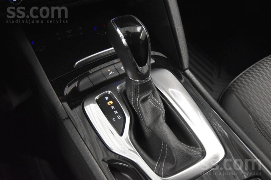 Pelēks Opel Insignia 2018 Rīga, ar dzinēja tilpumu 1.60 L un nobraukumu 145 tūkst. km par 9990 €, foto 17 vietnē AUTOMOTO.COM.LV