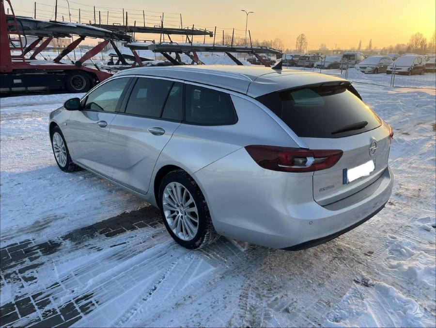 Grey Opel Insignia 2019 in Taurage, with an engine capacity of 1.60 L and mileage of 149 thousand km for 9000 €, photo 7 on AUTOMOTO.COM.LV