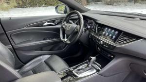 Grey Opel Insignia 2019 in Ukmerge, with an engine capacity of 1.96 L and mileage of 270 thousand km for 11200 €, photo 7 on AUTOMOTO.COM.LV