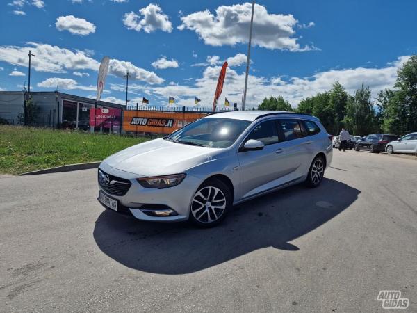 Grey Opel Insignia 2019 in Kaunas, with an engine capacity of 1.60 L and mileage of 205 thousand km for 7990 €, photo 1 on AUTOMOTO.COM.LV