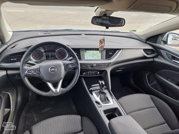 Grey Opel Insignia 2019 in Kaunas, with an engine capacity of 1.60 L and mileage of 205 thousand km for 7990 €, photo 9 on AUTOMOTO.COM.LV
