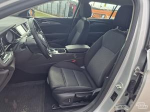 Grey Opel Insignia 2019 in Kaunas, with an engine capacity of 1.60 L and mileage of 205 thousand km for 7990 €, photo 12 on AUTOMOTO.COM.LV