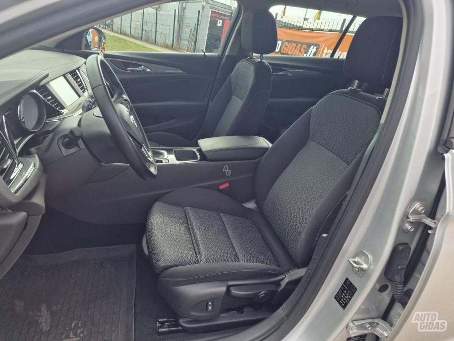 Grey Opel Insignia 2019 in Kaunas, with an engine capacity of 1.60 L and mileage of 205 thousand km for 7990 €, photo 12 on AUTOMOTO.COM.LV