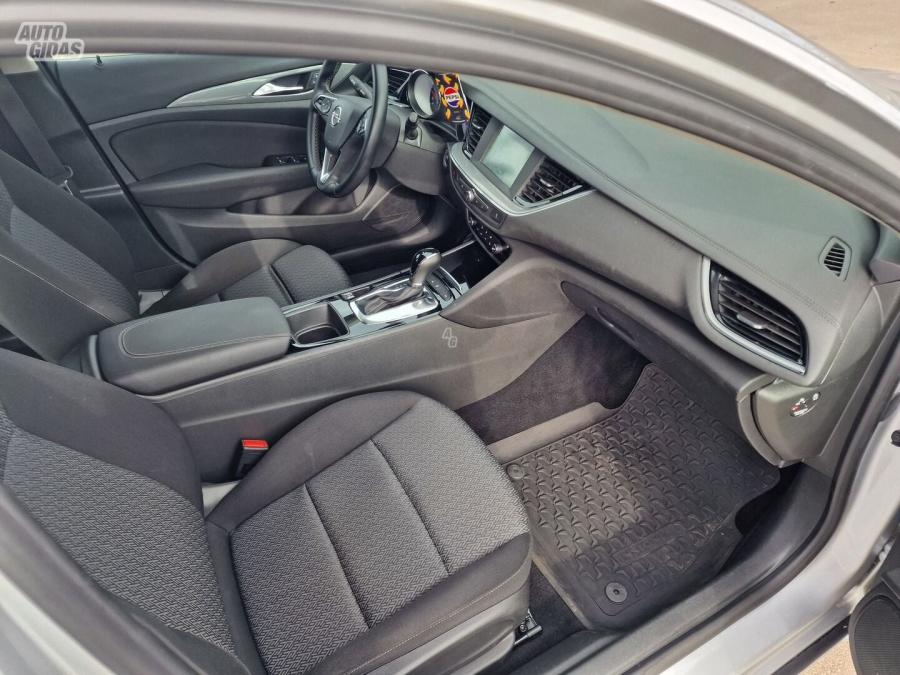 Grey Opel Insignia 2019 in Kaunas, with an engine capacity of 1.60 L and mileage of 205 thousand km for 7990 €, photo 23 on AUTOMOTO.COM.LV