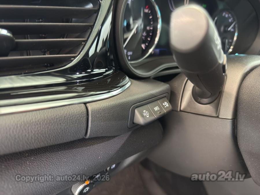 Pelēks Opel Insignia 2019 Tallina, ar dzinēja tilpumu 1.50 L un nobraukumu 124 tūkst. km par 14900 €, foto 12 vietnē AUTOMOTO.COM.LV