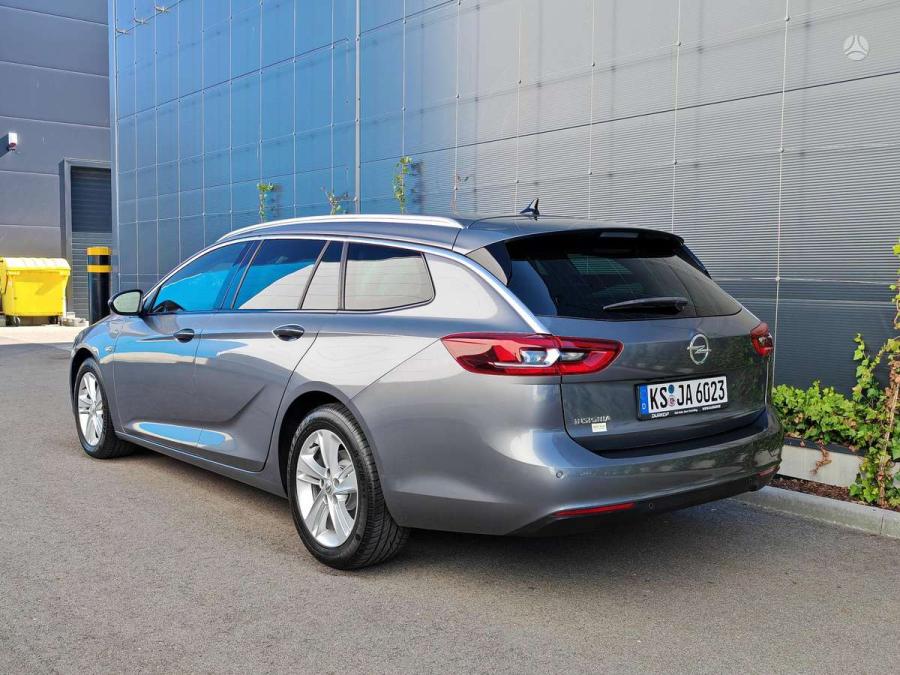 Grey Opel Insignia 2019 in Klaipeda, with an engine capacity of 1.96 L and mileage of 207 thousand km for 11950 €, photo 7 on AUTOMOTO.COM.LV