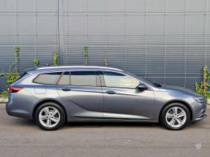 Grey Opel Insignia 2019 in Klaipeda, with an engine capacity of 1.96 L and mileage of 207 thousand km for 11950 €, photo 14 on AUTOMOTO.COM.LV