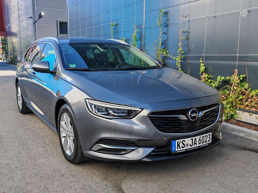 Grey Opel Insignia 2019 in Klaipeda, with an engine capacity of 1.96 L and mileage of 207 thousand km for 11950 €, photo 17 on AUTOMOTO.COM.LV