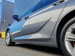 Grey Opel Insignia 2019 in Klaipeda, with an engine capacity of 1.96 L and mileage of 207 thousand km for 11950 €, photo 21 on AUTOMOTO.COM.LV