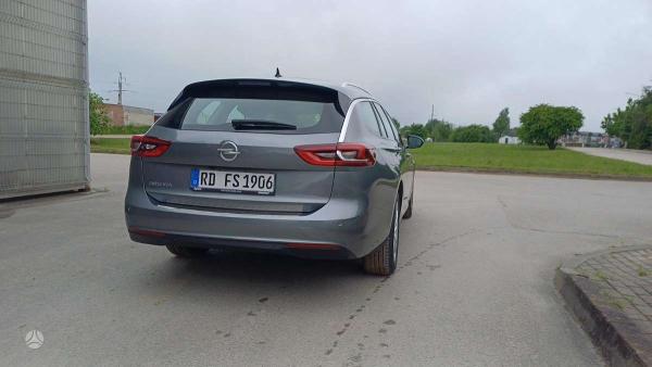 Grey Opel Insignia 2019 in Plunge, with an engine capacity of 1.60 L and mileage of 207 thousand km for 9700 €, photo 4 on AUTOMOTO.COM.LV