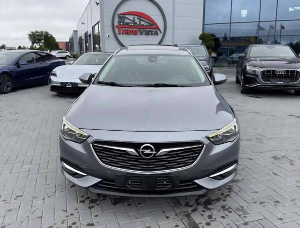 Grey Opel Insignia 2019 in Telschi, with an engine capacity of 1.60 L and mileage of 118 thousand km for 9290 €, photo 3 on AUTOMOTO.COM.LV