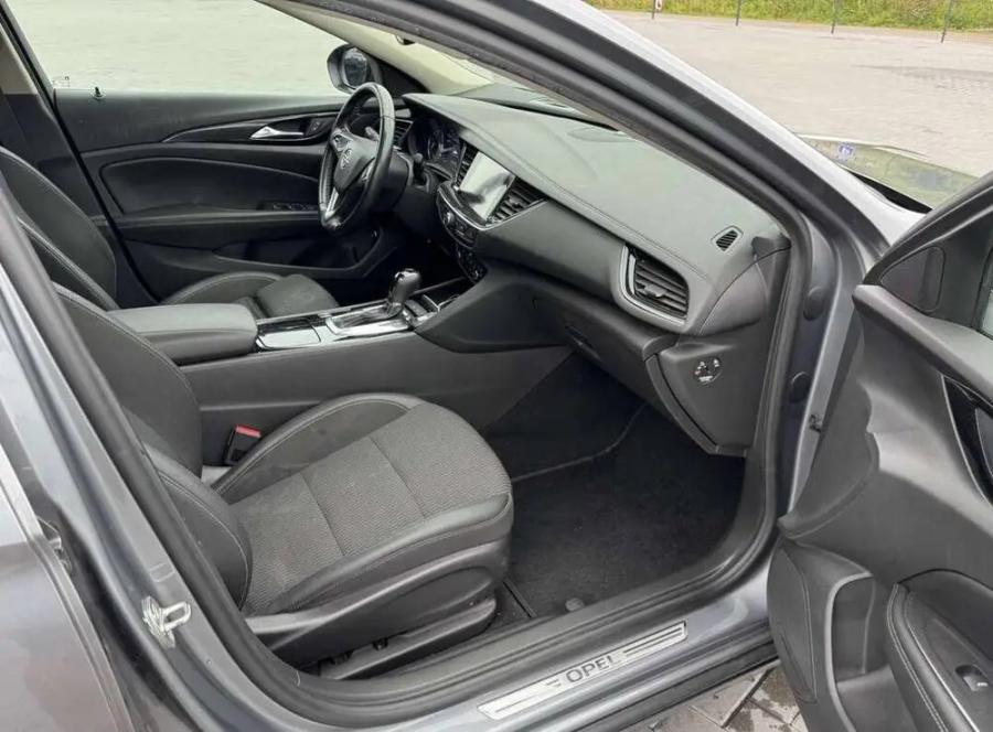 Pelēks Opel Insignia 2019 Telšiai, ar dzinēja tilpumu 1.60 L un nobraukumu 118 tūkst. km par 9290 €, foto 11 vietnē AUTOMOTO.COM.LV