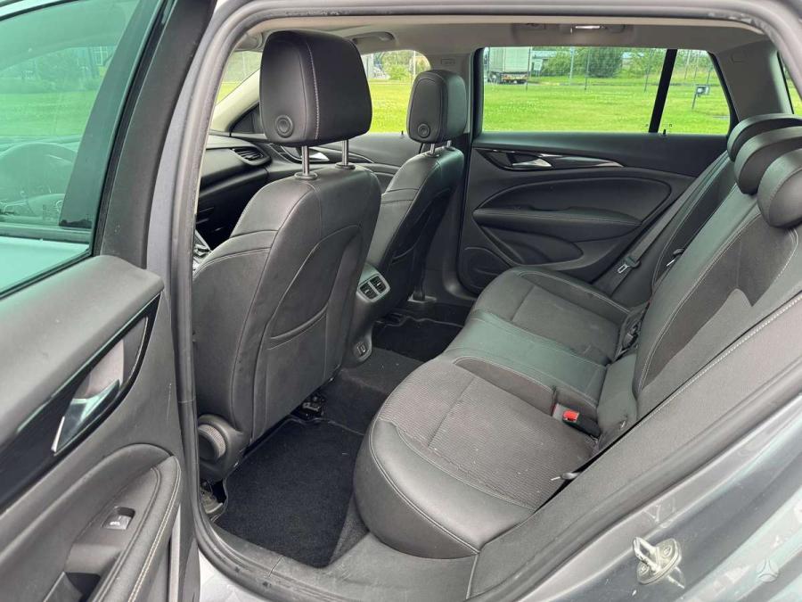 Pelēks Opel Insignia 2019 Telšiai, ar dzinēja tilpumu 1.60 L un nobraukumu 119 tūkst. km par 9300 €, foto 24 vietnē AUTOMOTO.COM.LV