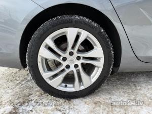 Серый Опель Инсигния 2019 в Таллин, объемом двигателя 2.00 л и пробегом 150 тыс. км за 12990 €, фото 14 на AUTOMOTO.COM.LV