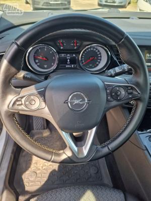 Grey Opel Insignia 2019 in Kaunas, with an engine capacity of 1.60 L and mileage of 205 thousand km for 7499 €, photo 15 on AUTOMOTO.COM.LV