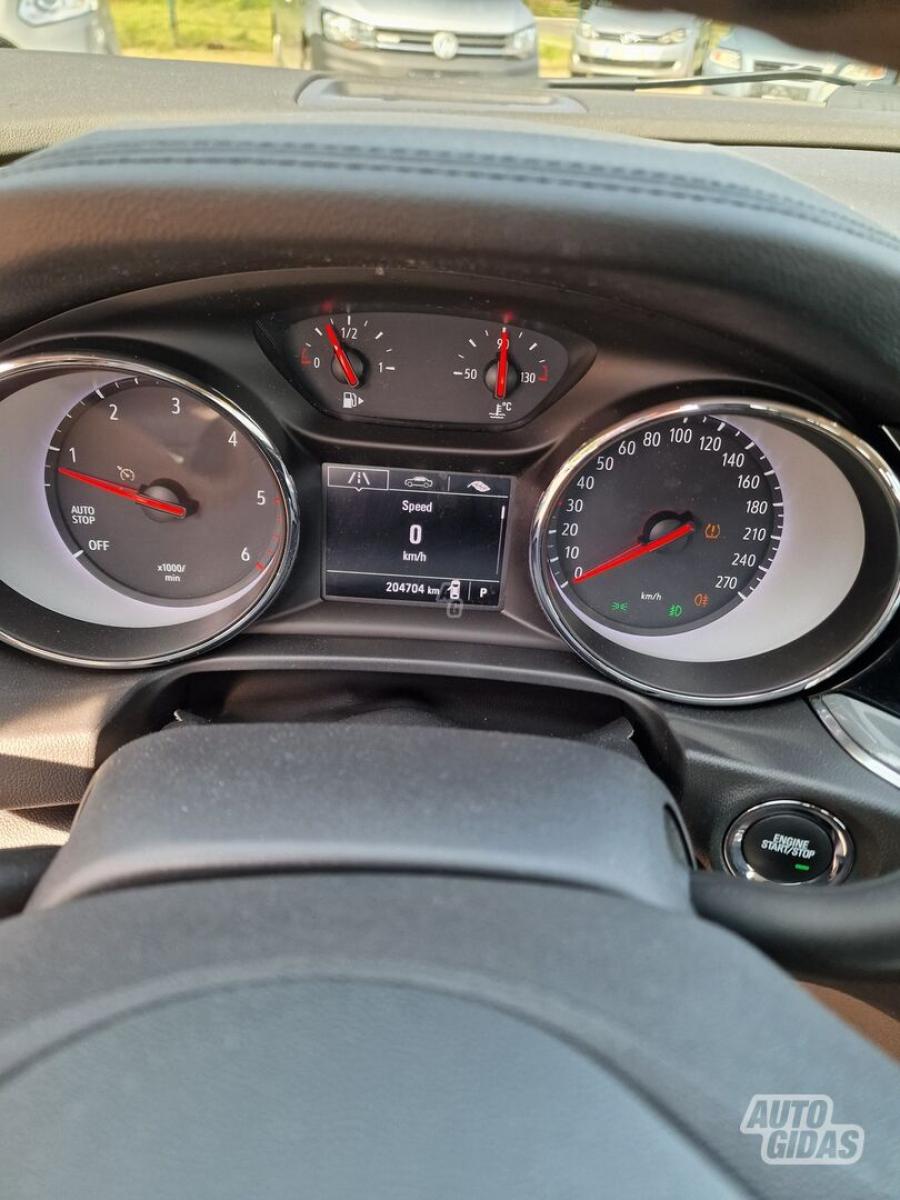 Grey Opel Insignia 2019 in Kaunas, with an engine capacity of 1.60 L and mileage of 205 thousand km for 7499 €, photo 16 on AUTOMOTO.COM.LV