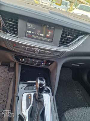 Grey Opel Insignia 2019 in Kaunas, with an engine capacity of 1.60 L and mileage of 205 thousand km for 7499 €, photo 17 on AUTOMOTO.COM.LV