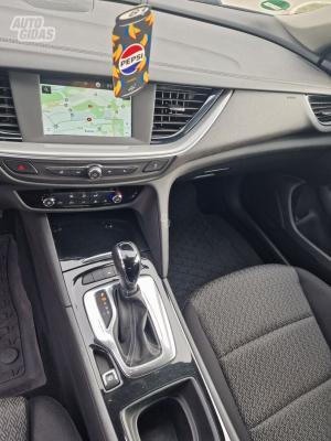 Grey Opel Insignia 2019 in Kaunas, with an engine capacity of 1.60 L and mileage of 205 thousand km for 7499 €, photo 18 on AUTOMOTO.COM.LV