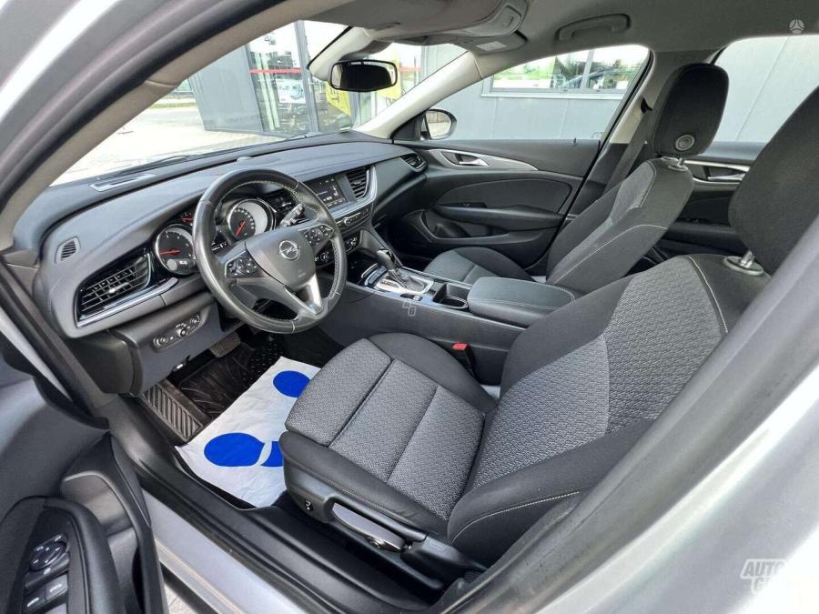 Pelēks Opel Insignia 2019 Šauļi, ar dzinēja tilpumu 2.00 L un nobraukumu 170 tūkst. km par 9400 €, foto 13 vietnē AUTOMOTO.COM.LV