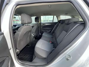 Pelēks Opel Insignia 2019 Šauļi, ar dzinēja tilpumu 1.96 L un nobraukumu 170 tūkst. km par 9400 €, foto 19 vietnē AUTOMOTO.COM.LV