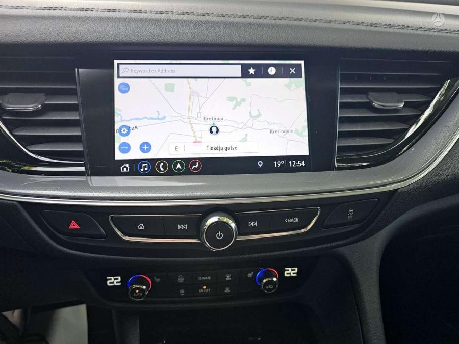 Pelēks Opel Insignia 2019 Klaipėda, ar dzinēja tilpumu 1.96 L un nobraukumu 273 tūkst. km par 9799 €, foto 11 vietnē AUTOMOTO.COM.LV
