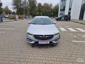 Grey Opel Insignia 2019 in Kaunas, with an engine capacity of 1.60 L and mileage of 205 thousand km for 7750 €, photo 3 on AUTOMOTO.COM.LV