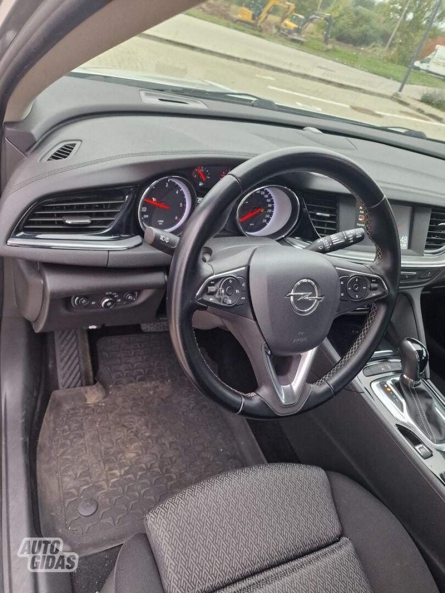Grey Opel Insignia 2019 in Kaunas, with an engine capacity of 1.60 L and mileage of 205 thousand km for 7750 €, photo 14 on AUTOMOTO.COM.LV