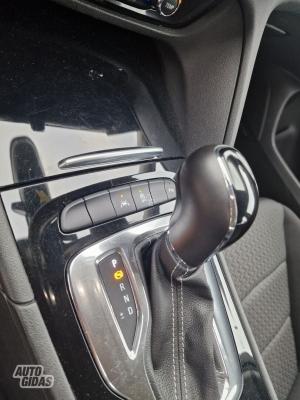 Grey Opel Insignia 2019 in Kaunas, with an engine capacity of 1.60 L and mileage of 205 thousand km for 7750 €, photo 22 on AUTOMOTO.COM.LV