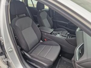 Grey Opel Insignia 2019 in Kaunas, with an engine capacity of 1.60 L and mileage of 205 thousand km for 7750 €, photo 24 on AUTOMOTO.COM.LV