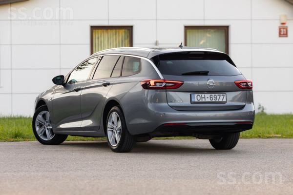 Grey Opel Insignia 2020 in Jelgava, with an engine capacity of 1.50 L and mileage of 0 thousand km for 11300 €, photo 4 on AUTOMOTO.COM.LV