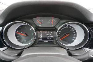 Pelēks Opel Insignia 2020 Rīga, ar dzinēja tilpumu 1.60 L un nobraukumu 156 tūkst. km par 8900 €, foto 20 vietnē AUTOMOTO.COM.LV