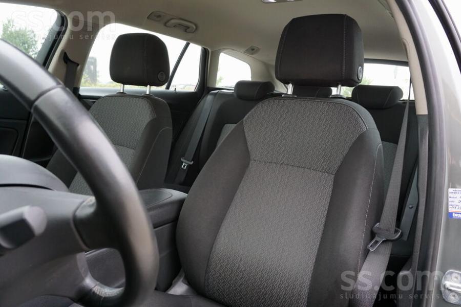 Pelēks Opel Insignia 2020 Rīga, ar dzinēja tilpumu 1.60 L un nobraukumu 156 tūkst. km par 8900 €, foto 21 vietnē AUTOMOTO.COM.LV
