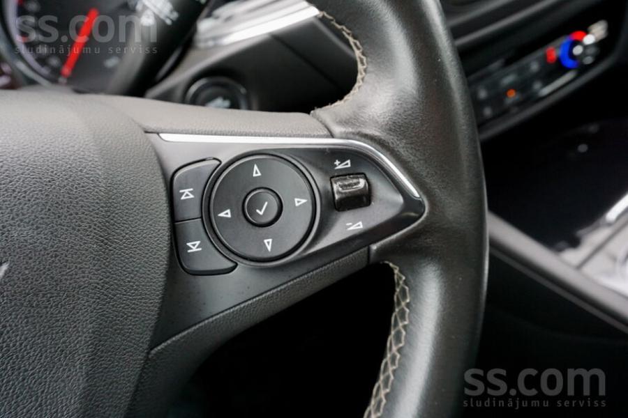 Pelēks Opel Insignia 2020 Rīga, ar dzinēja tilpumu 1.60 L un nobraukumu 156 tūkst. km par 8900 €, foto 26 vietnē AUTOMOTO.COM.LV