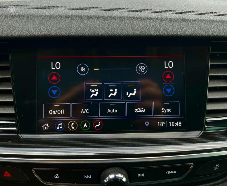 Pelēks Opel Insignia 2020 Utena, ar dzinēja tilpumu 1.96 L un nobraukumu 195 tūkst. km par 10850 €, foto 31 vietnē AUTOMOTO.COM.LV
