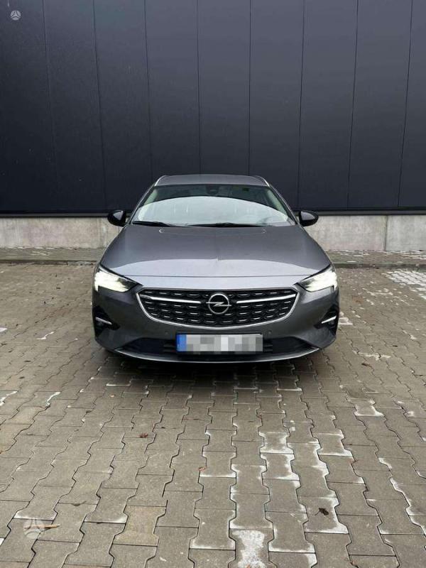 Grey Opel Insignia 2021 in Vilnius, with an engine capacity of 1.50 L and mileage of 110 thousand km for 10999 €, photo 2 on AUTOMOTO.COM.LV