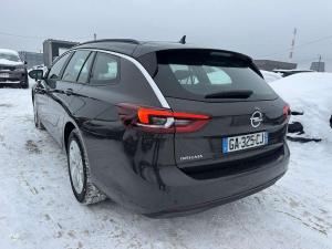 Grey Opel Insignia 2021 in Vilnius, with an engine capacity of 1.50 L and mileage of 124 thousand km for 10889 €, photo 4 on AUTOMOTO.COM.LV
